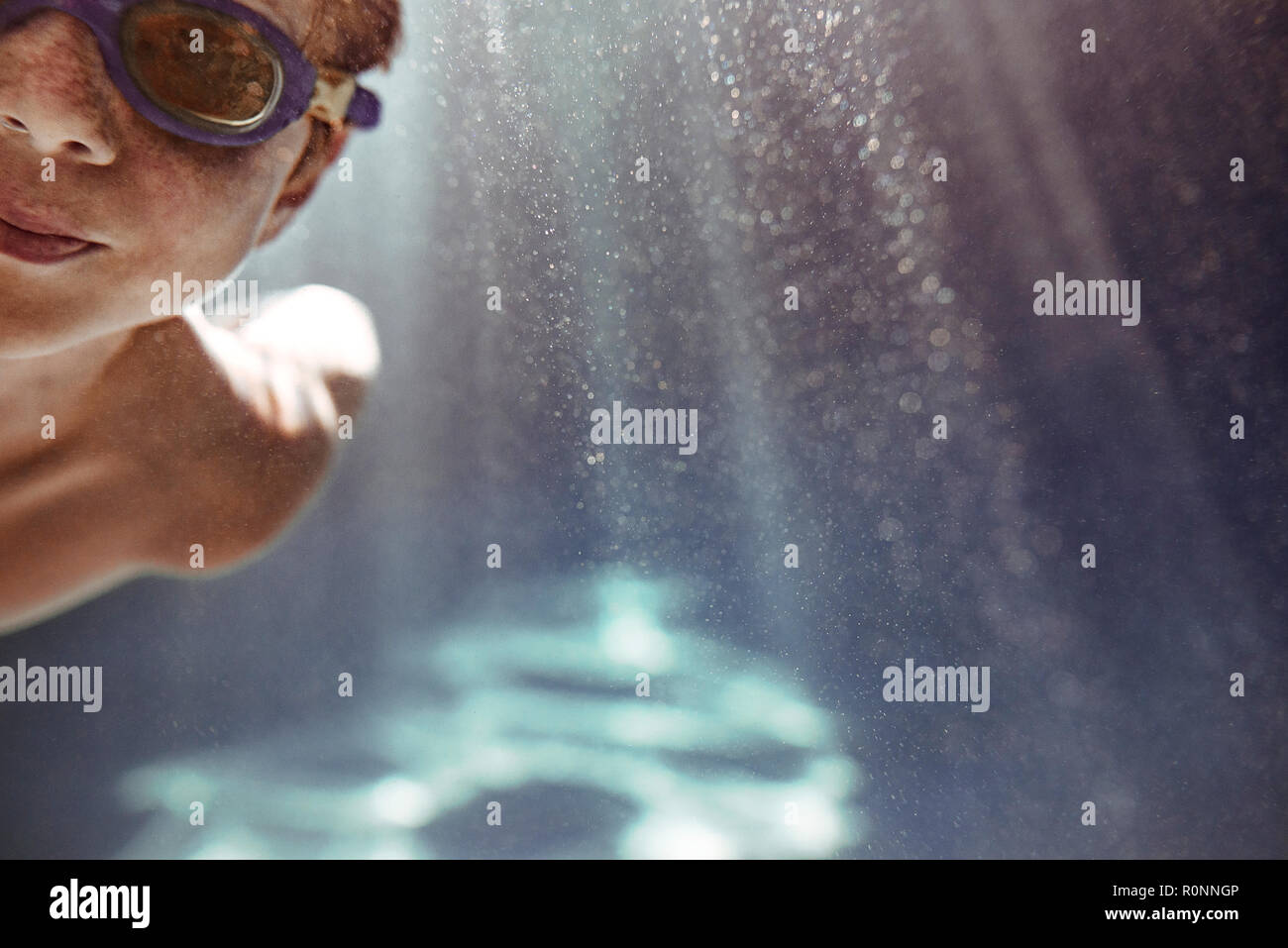 Bubbles underwater in swimming pool hi-res stock photography and images ...