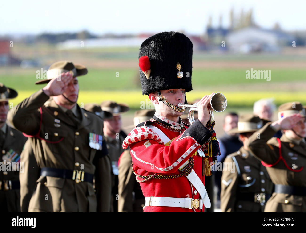 Bugler british soldier hi-res stock photography and images - Alamy