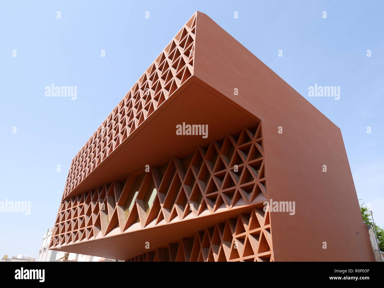 Middle east library hi-res stock photography and images - Alamy