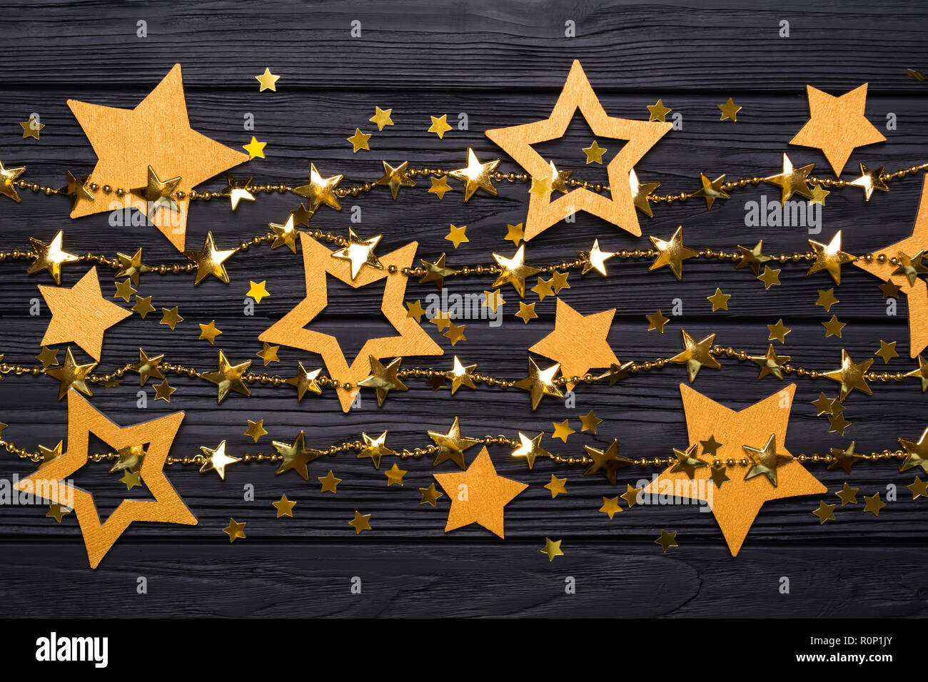Shiny gold star small stars hi-res stock photography and images - Alamy