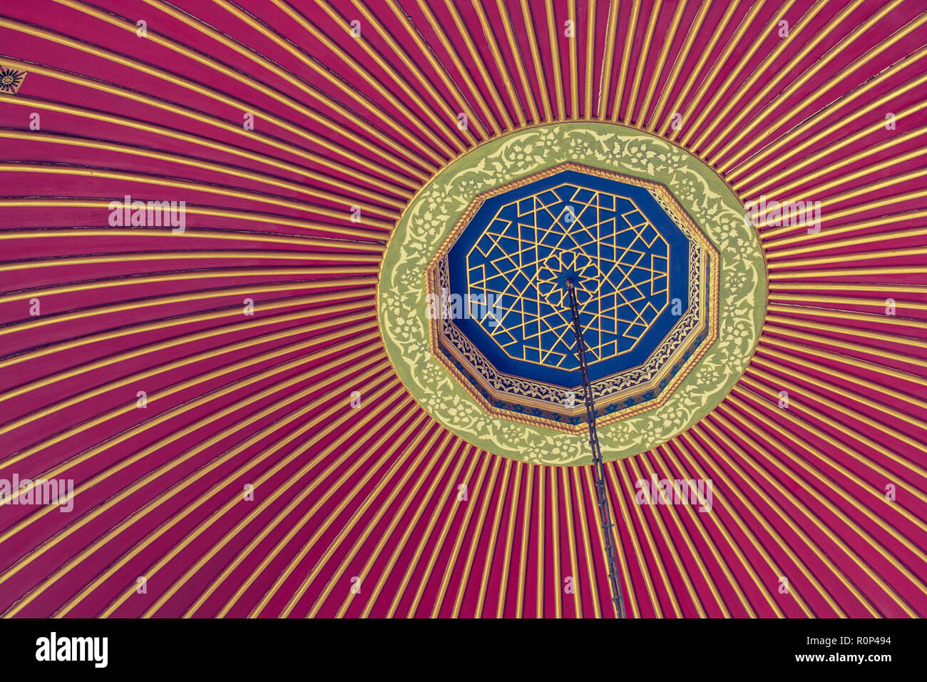 Ottoman Turkish art with geometric patterns in view Stock Photo - Alamy