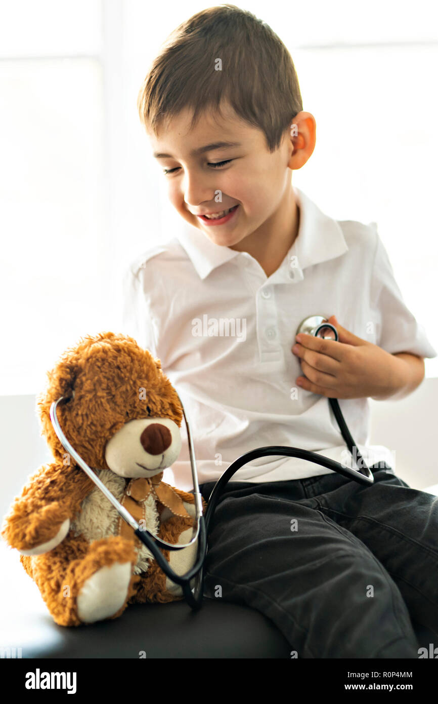 Pediatric care teddy bear High Resolution Stock Photography and Images ...