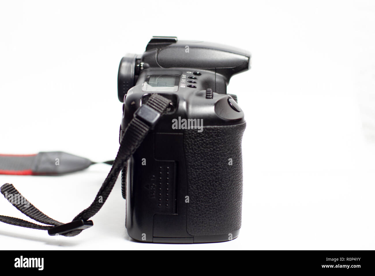 Black DSLR Camera isolated on white background Stock Photo - Alamy