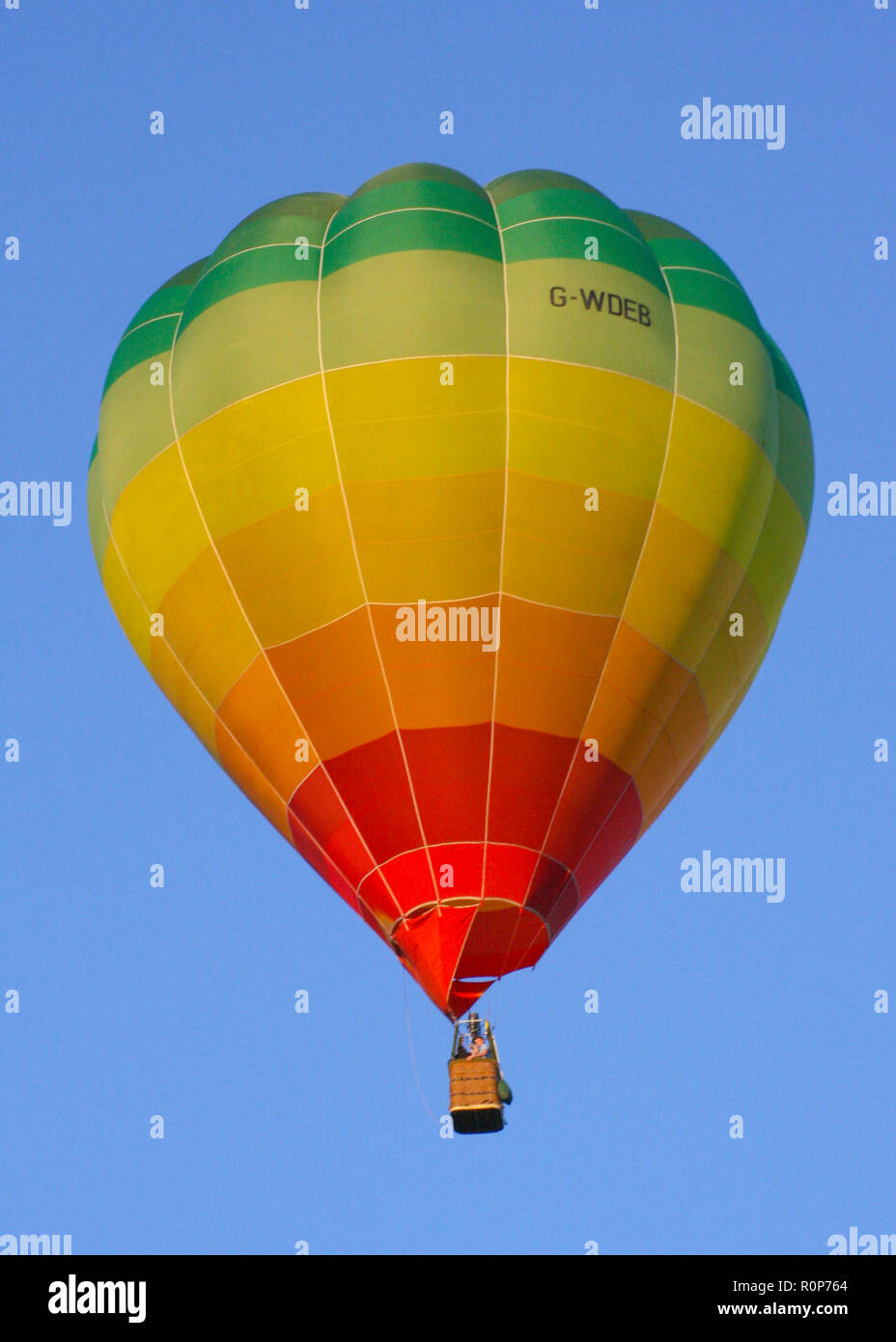Balloons taking off bristol balloon hi-res stock photography and images ...