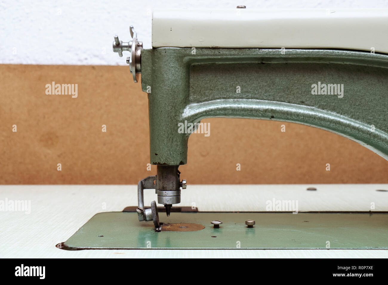 Retro sewing machine, old tools for craft Stock Photo - Alamy