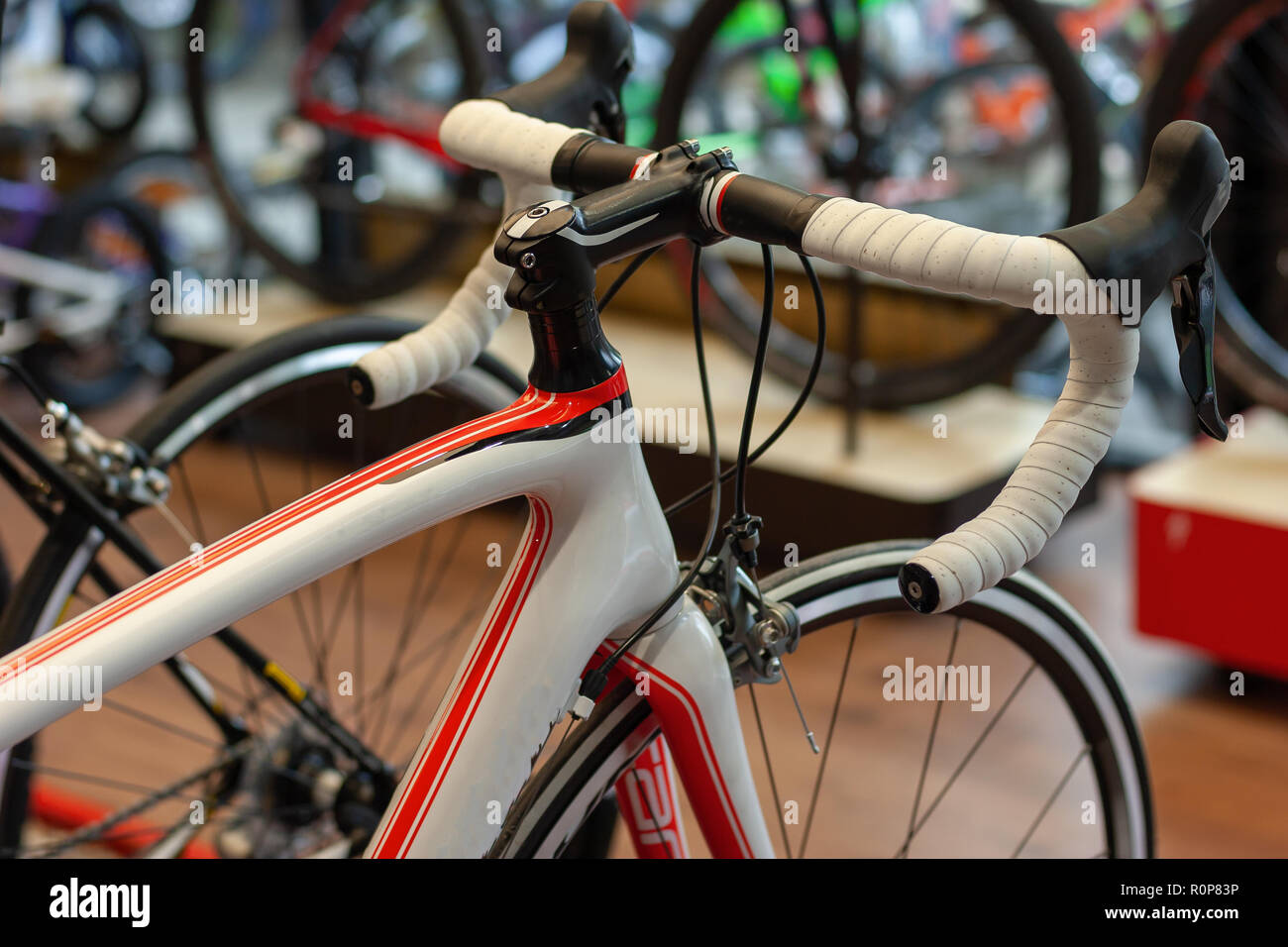 Detailed view of mountain bike Stock Photo - Alamy