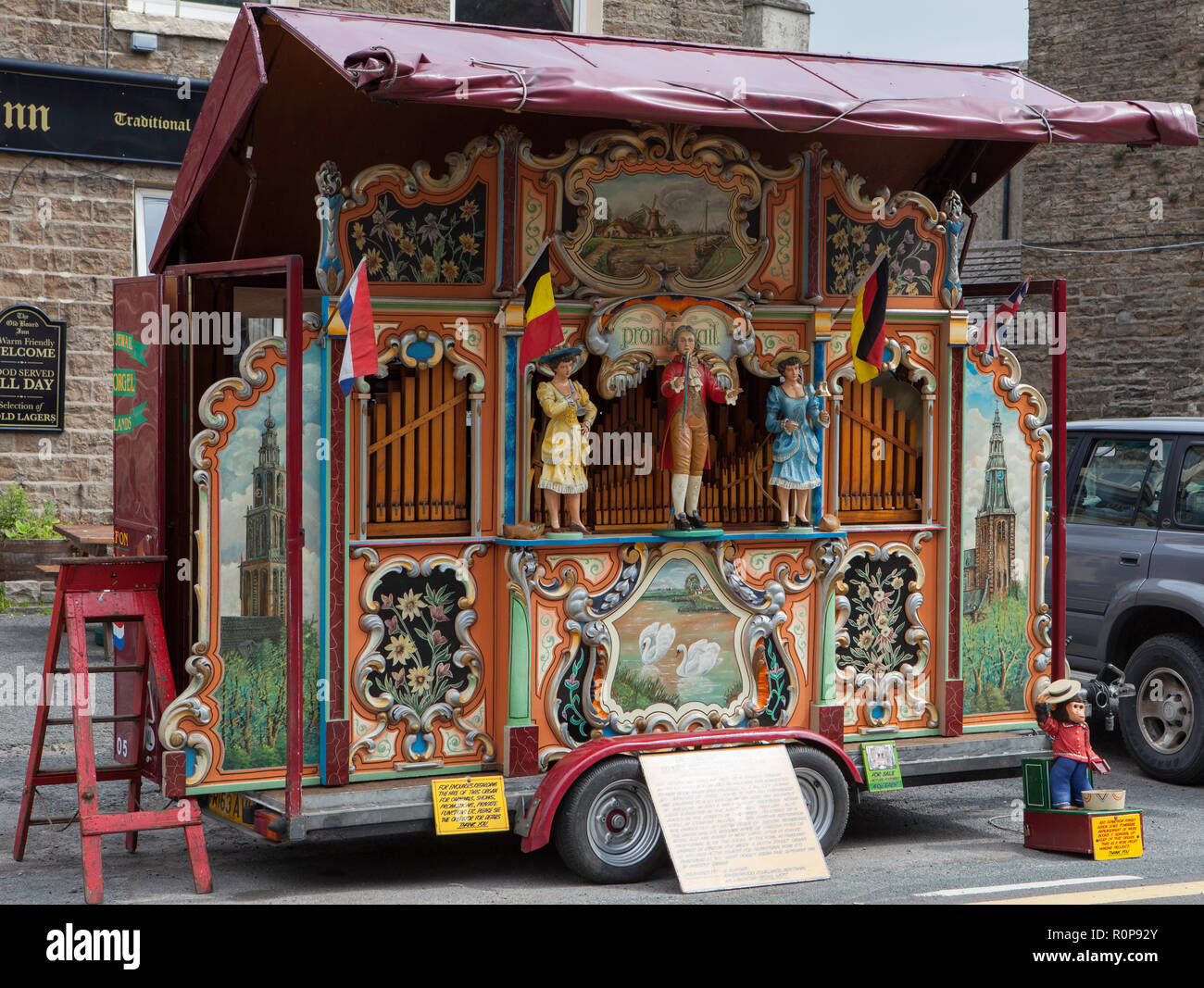 Dutch street organ hi-res stock photography and images - Alamy