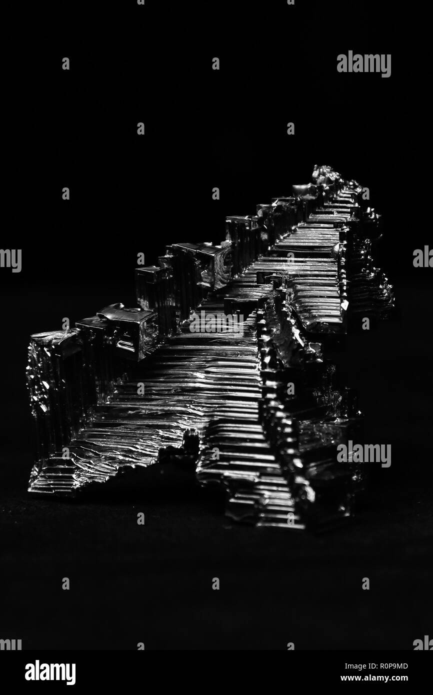 Diamond crystal structure Black and White Stock Photos & Images - Alamy