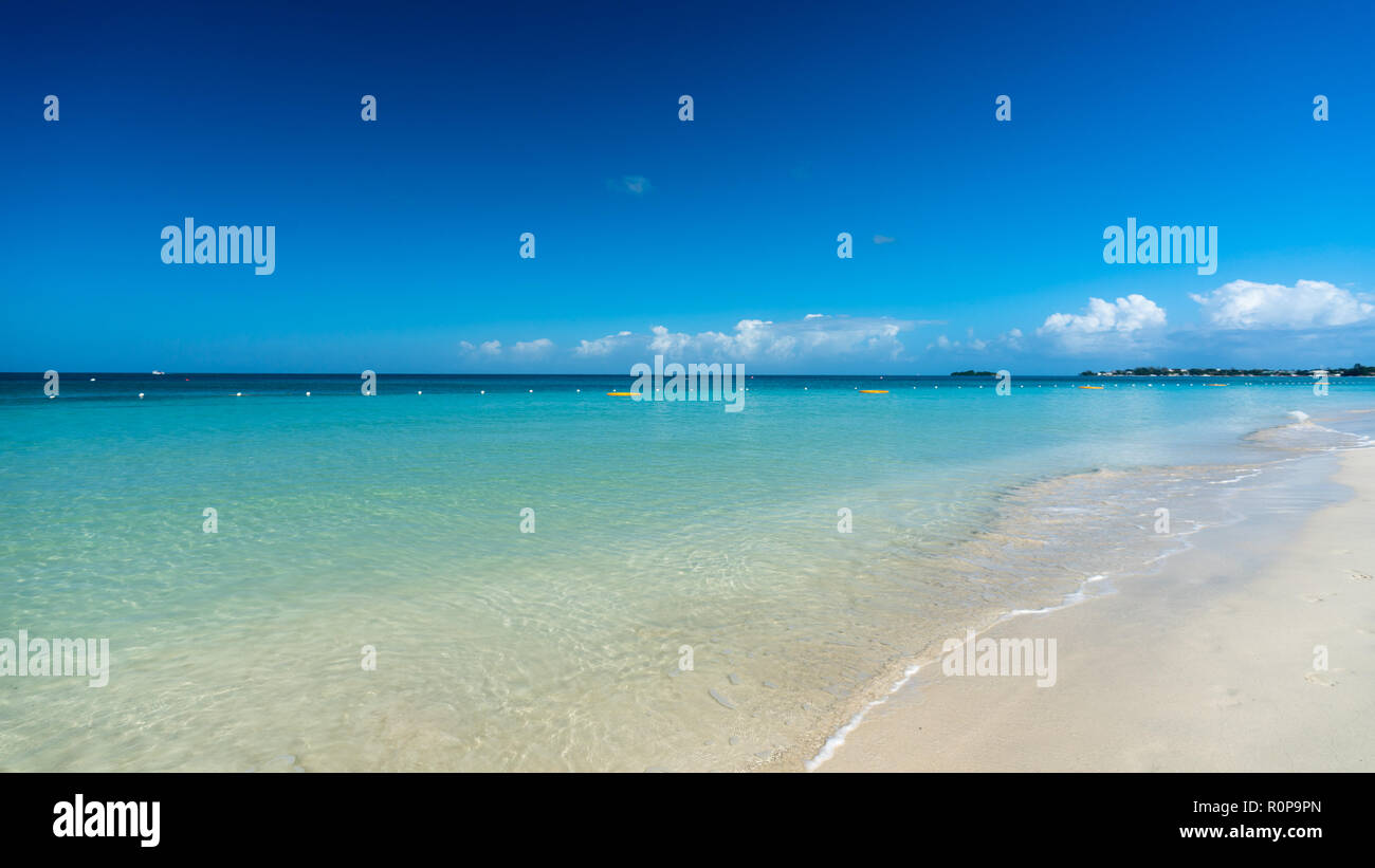 Jamaican scenery hi-res stock photography and images - Alamy