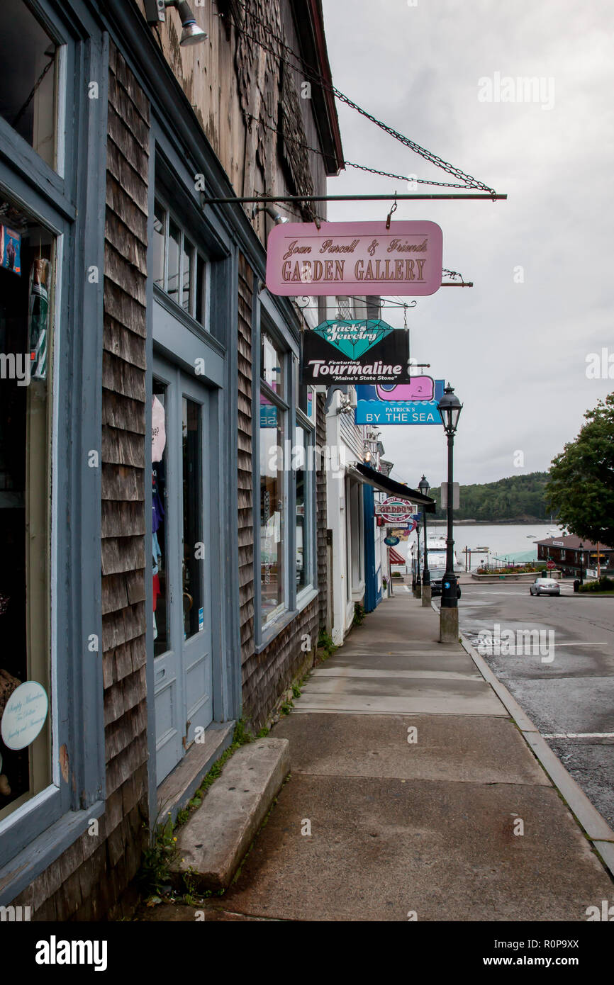 BAR HARBOR, MAINE, USA - AUGUST 9, 2010. Early morning in downtown Bar ...
