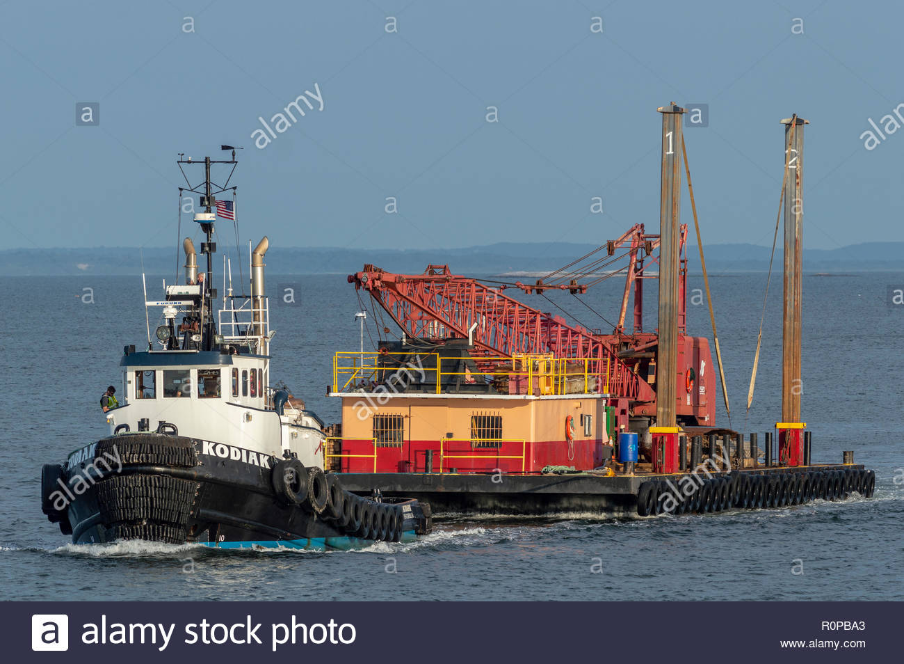 Tug Boat Barge Transport Stock Photos & Tug Boat Barge Transport Stock ...