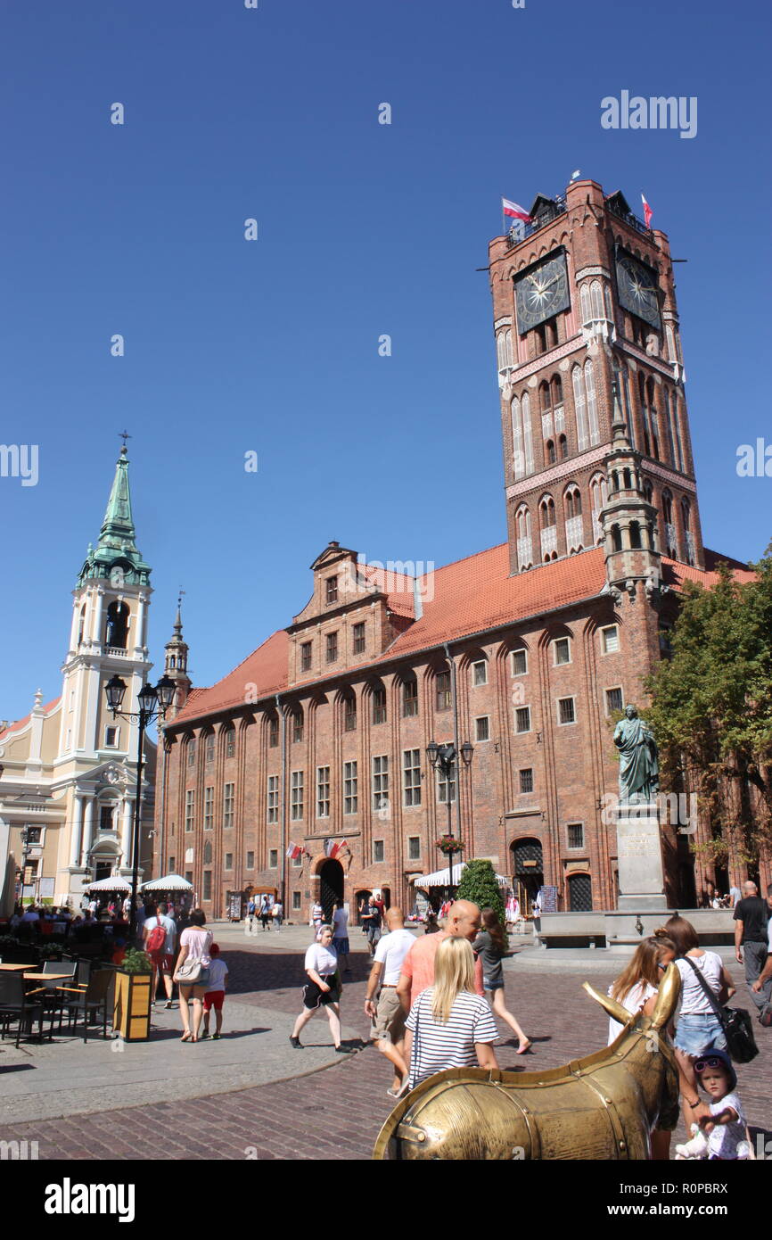 The tower of the Regional Museum in Torun in the Old Town Hall with the ...