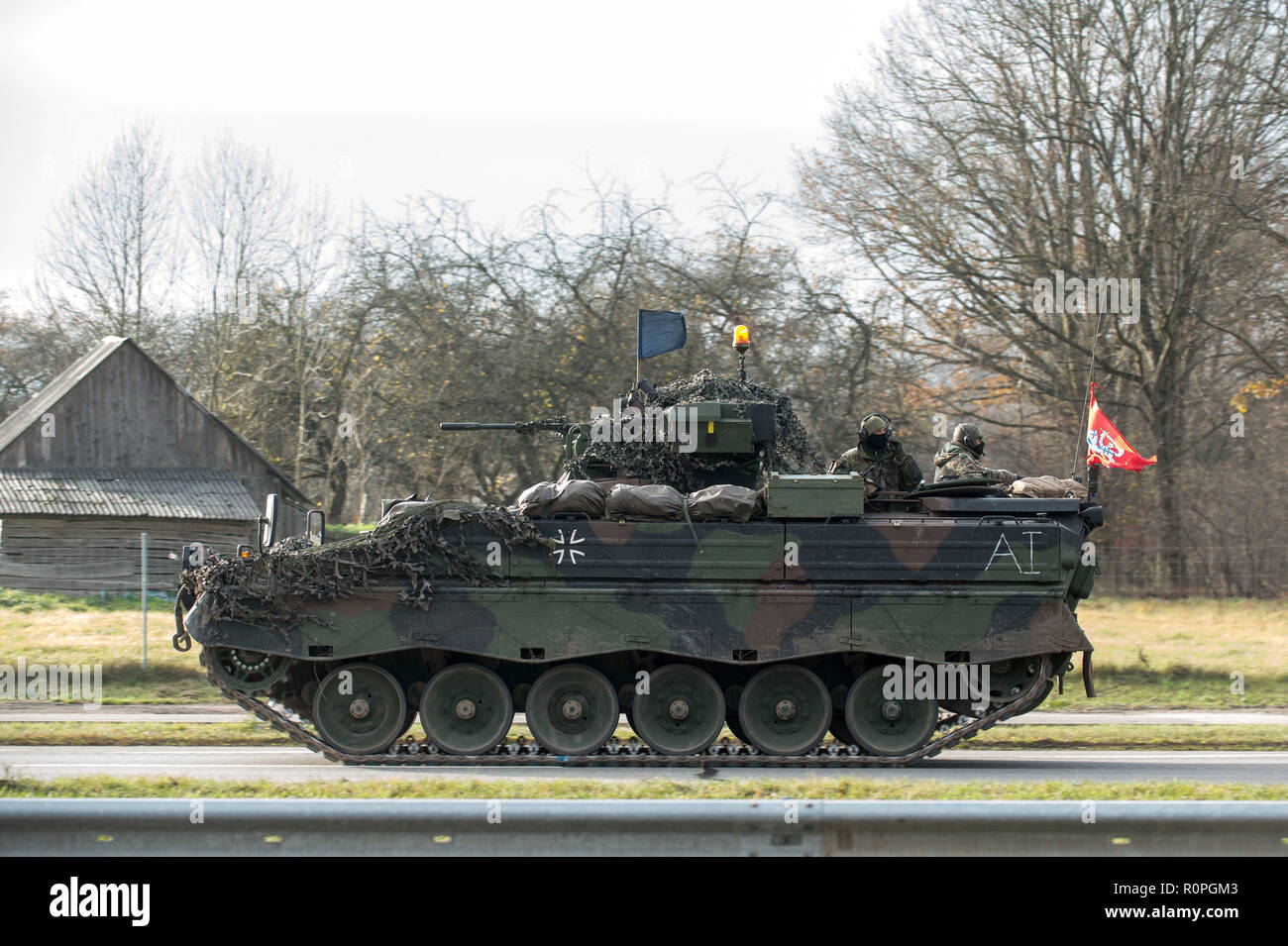 Iron wolf exercise hi-res stock photography and images - Alamy