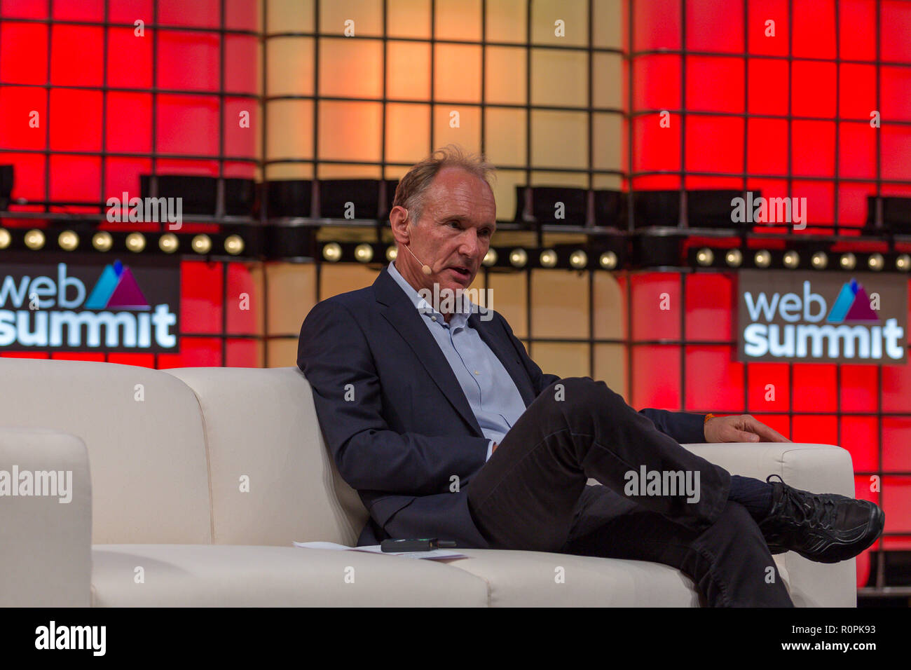 World wide web tim berners lee hi-res stock photography and images - Alamy