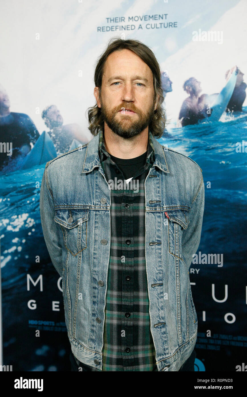 Chris shiflett hi-res stock photography and images - Alamy