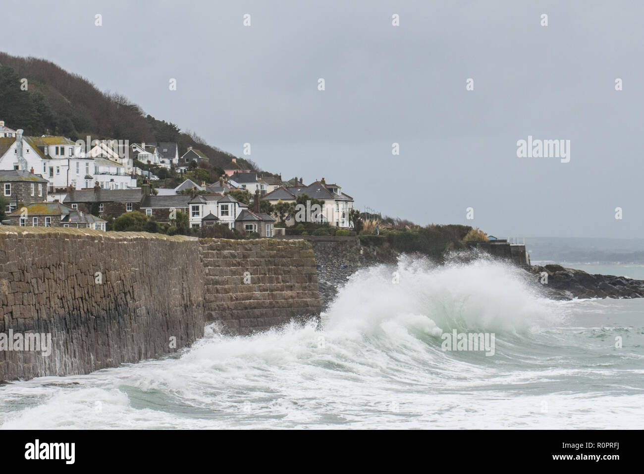 Ideal couple early morning surfers hi-res stock photography and images ...