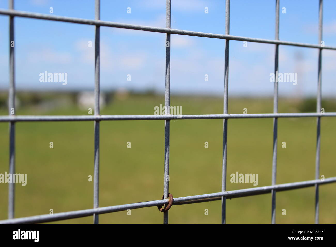 Grid field hi-res stock photography and images - Alamy