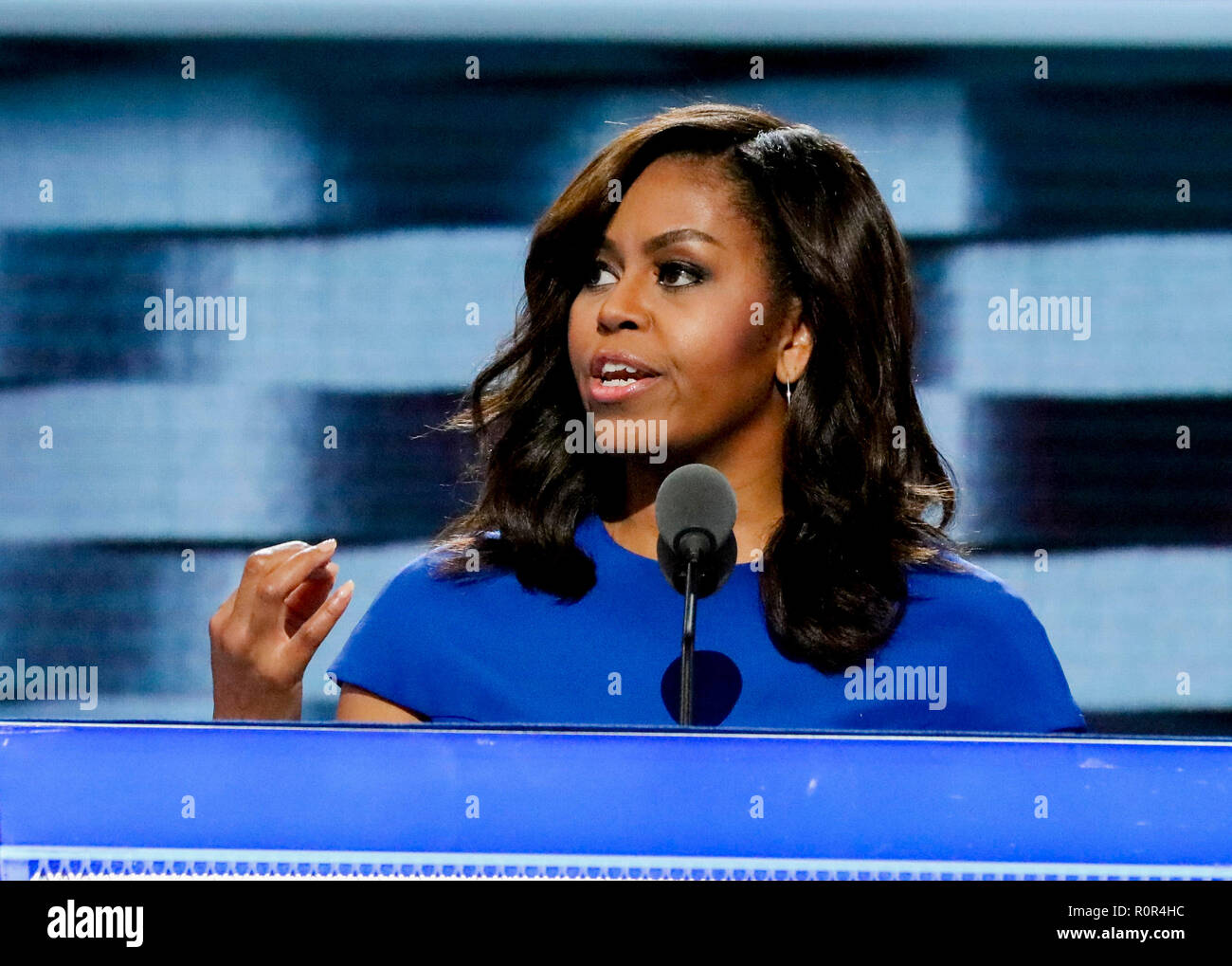 Michelle obama speech hi-res stock photography and images - Alamy