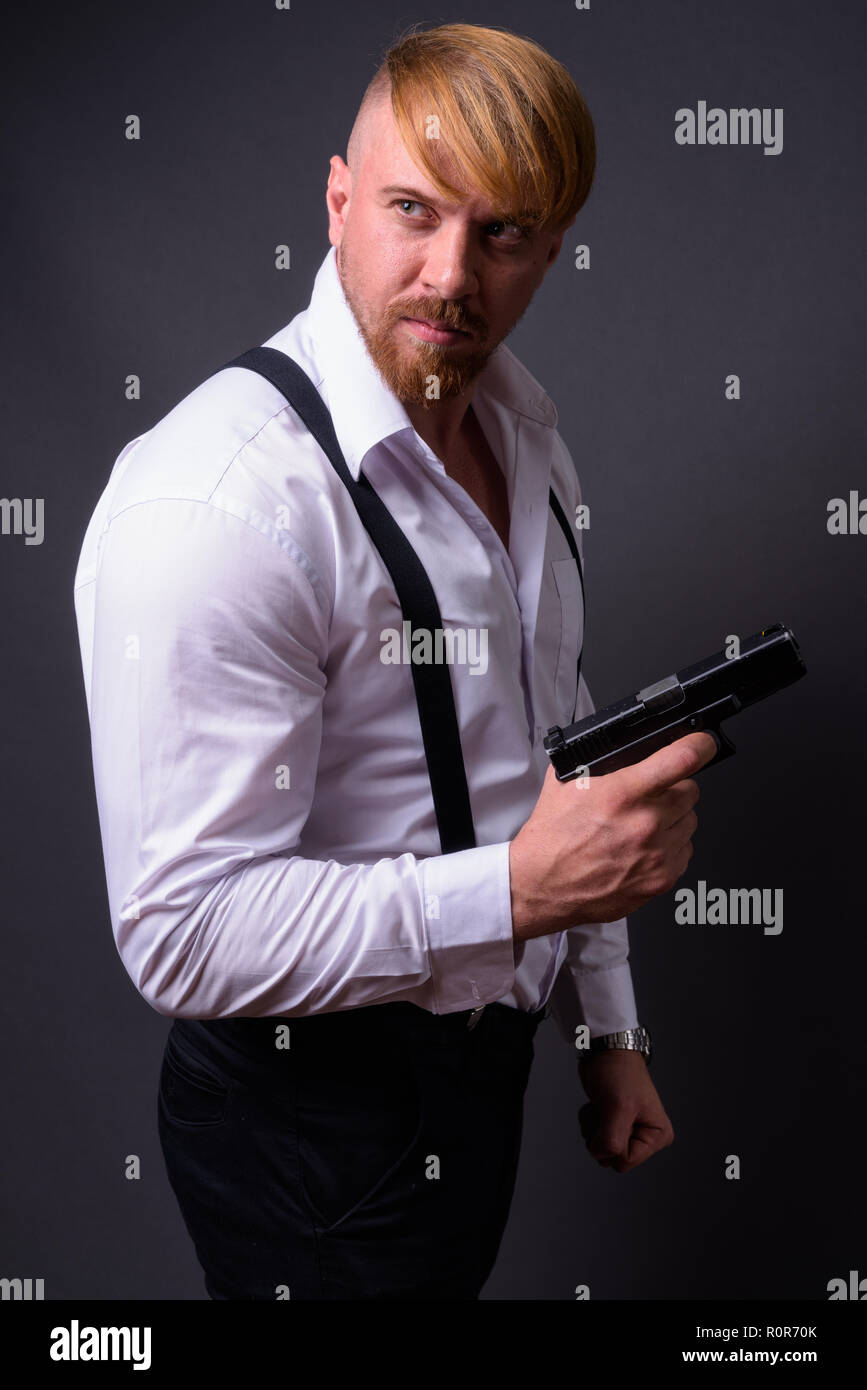 Man with pistol hi-res stock photography and images - Alamy
