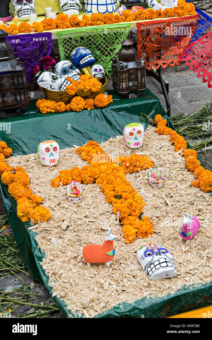A Dead of the Dead altar known as an ofrenda honoring deceased ...