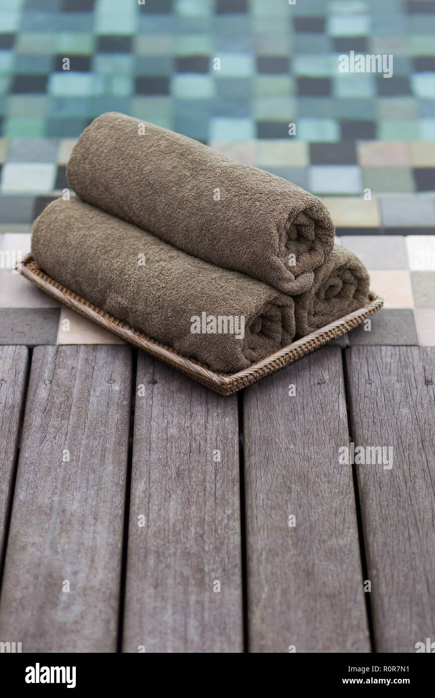 Pool towel basket hi-res stock photography and images - Alamy