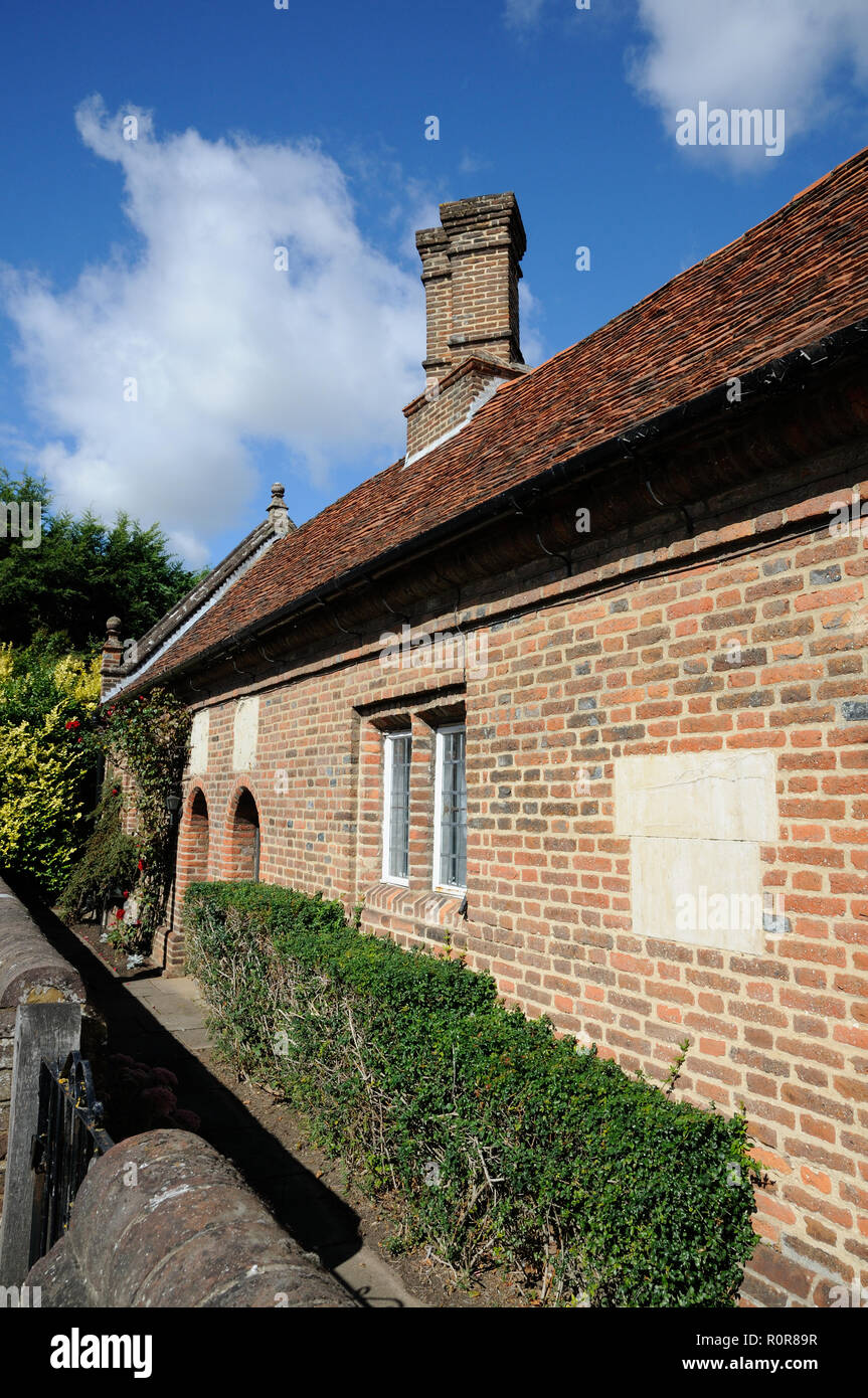 Flamstead village hi-res stock photography and images - Alamy