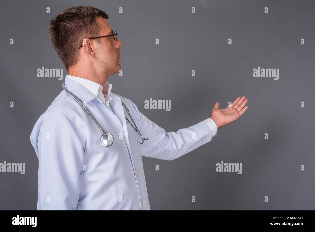 Doctor back side hi-res stock photography and images - Alamy