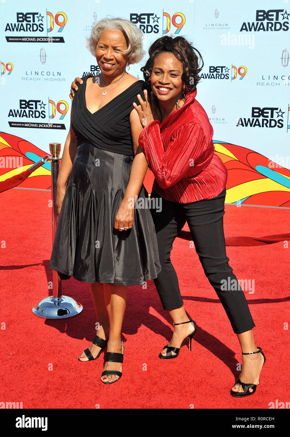 Jennifer Lewis and Nichelle Nichols - BET Awards 2009 at the Shrine ...