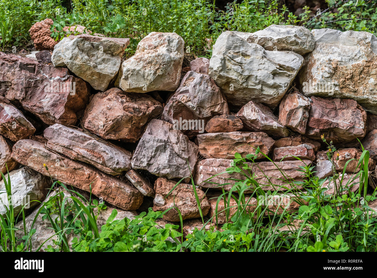 Boulders rocks stone rubble landscape hi-res stock photography and ...