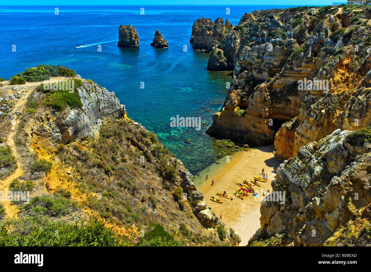 Camilo Beach, Praia do Camilo, Lagos, Algarve, Portugal Stock Photo - Alamy
