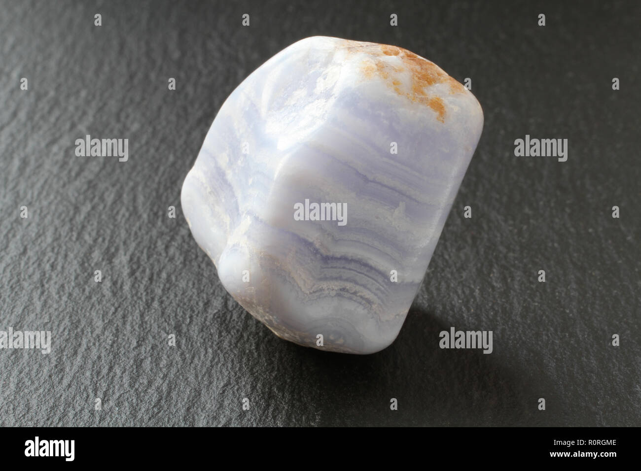 Black agate hi-res stock photography and images - Alamy