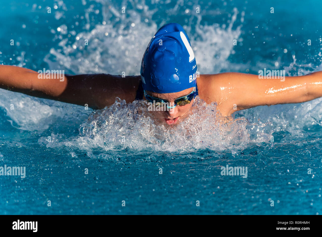 Female swimmer pulling face hi-res stock photography and images - Alamy