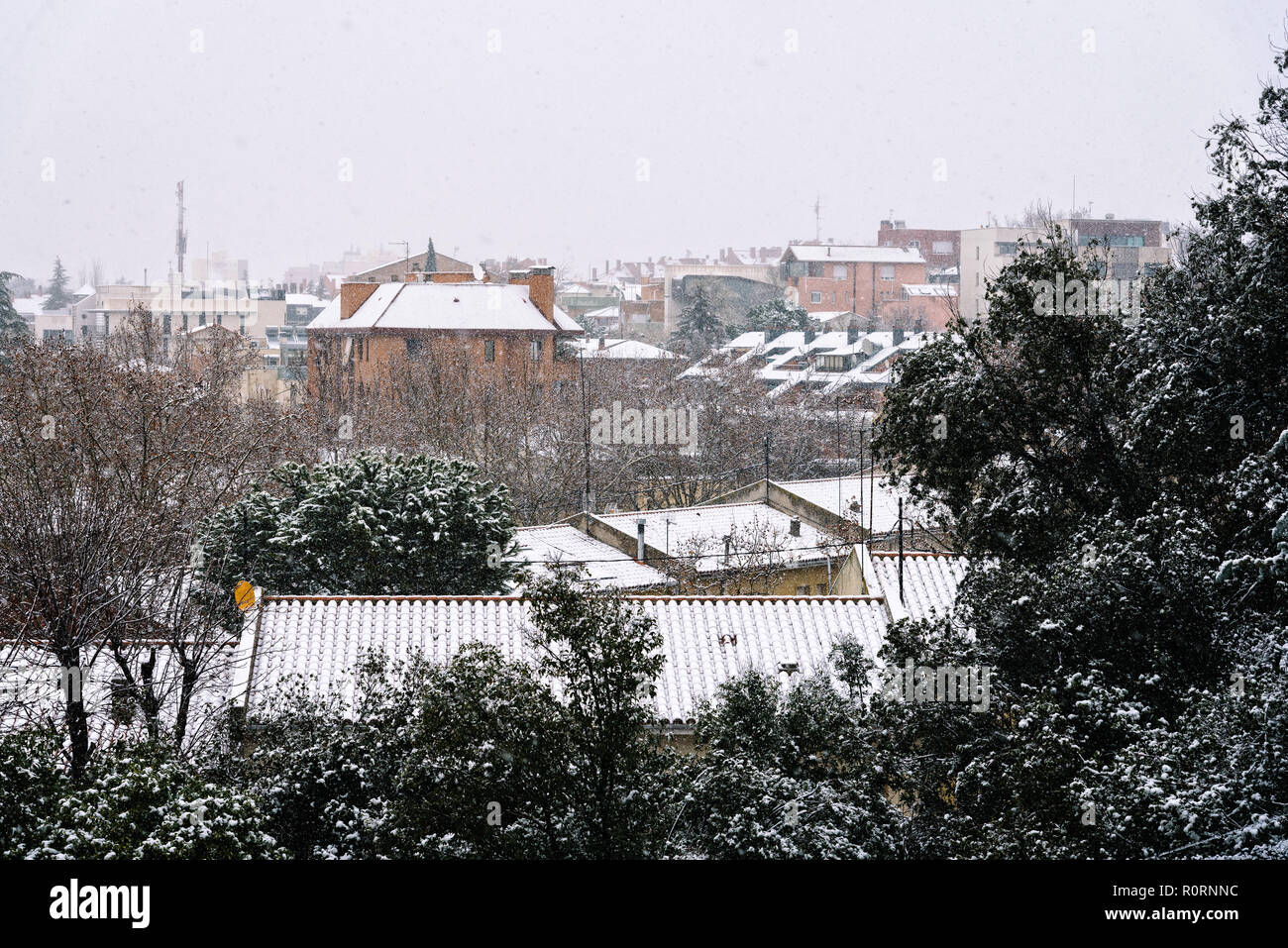 Ciudad lineal hi-res stock photography and images - Alamy