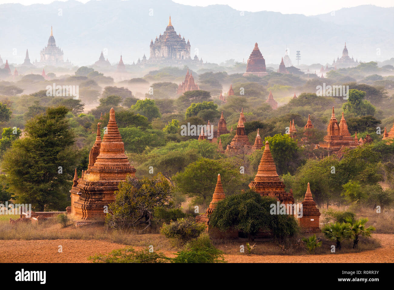 Bagan myanmar hi-res stock photography and images - Alamy