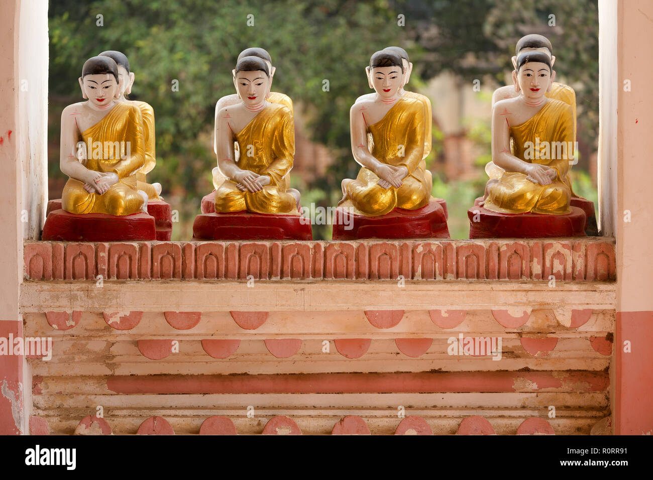 Little buddha hi-res stock photography and images - Alamy