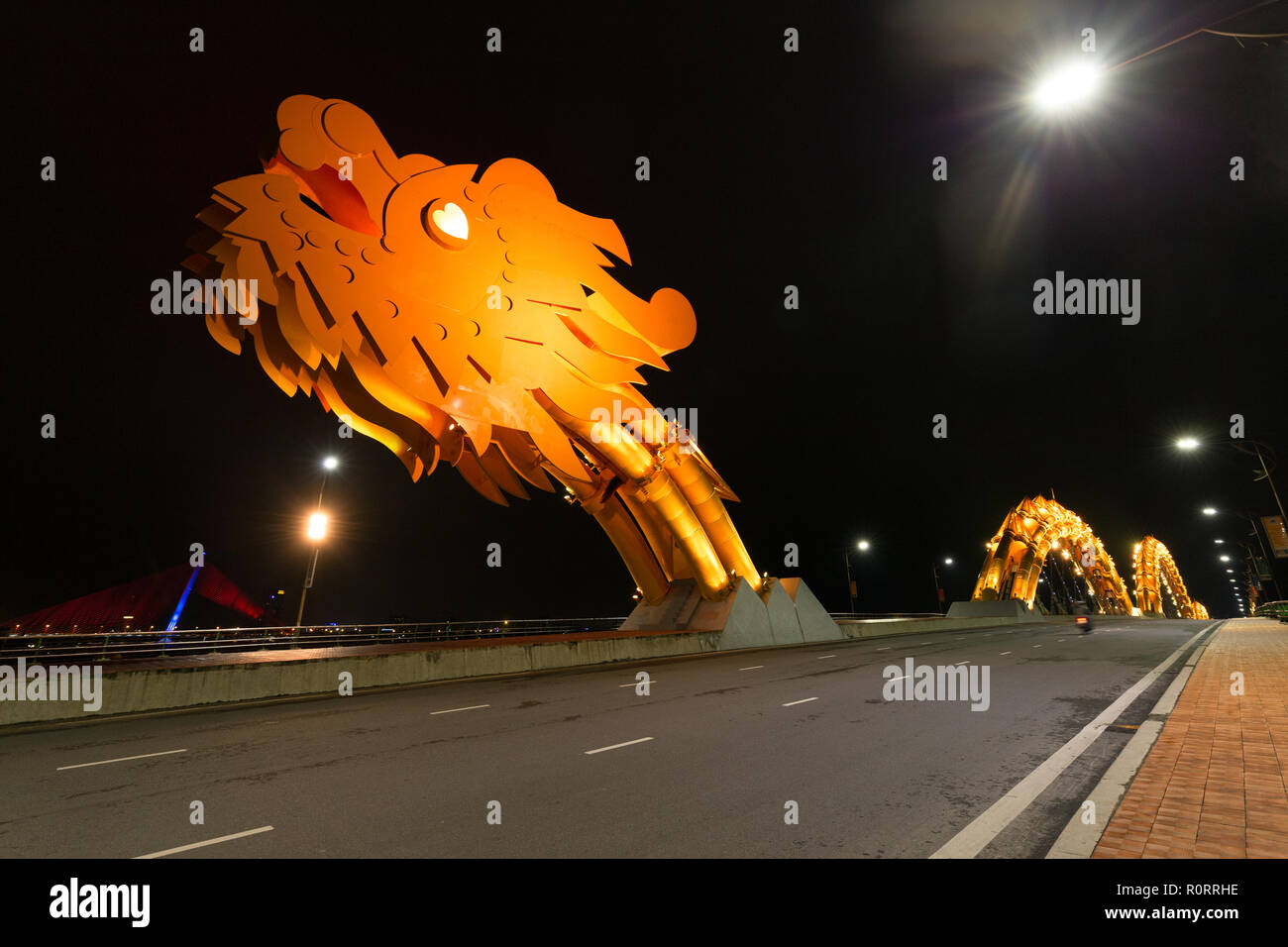 Vietnam dragon bridge danang hi-res stock photography and images - Alamy