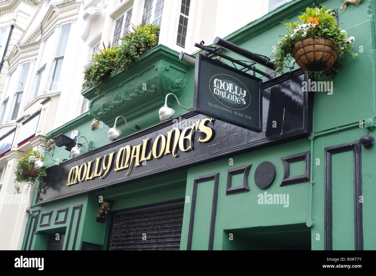Molly malone's hi-res stock photography and images - Alamy