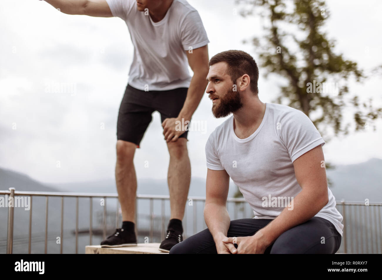 Athletes training mountain hi-res stock photography and images - Alamy