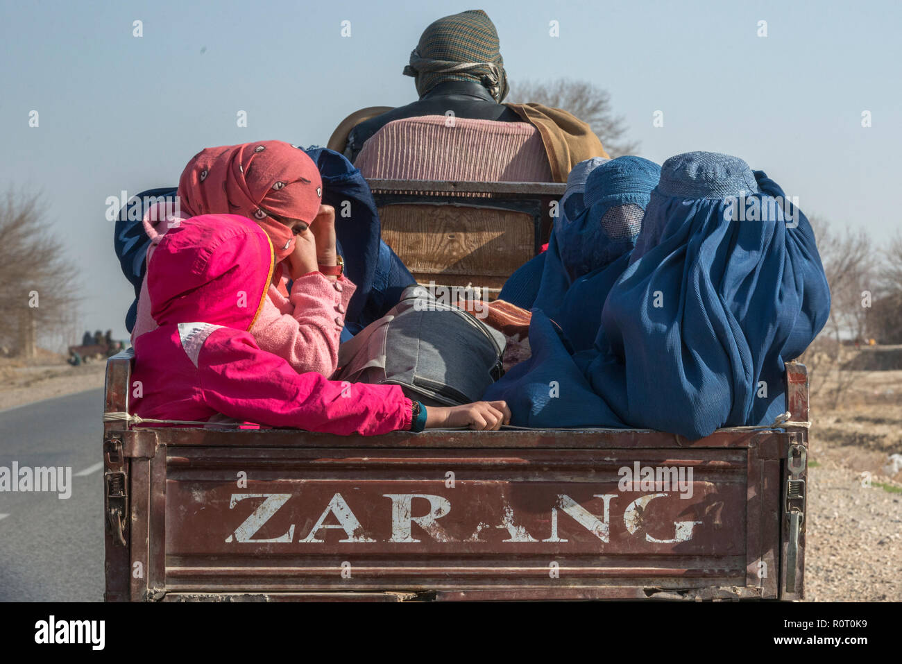 Burqa hi-res stock photography and images - Alamy