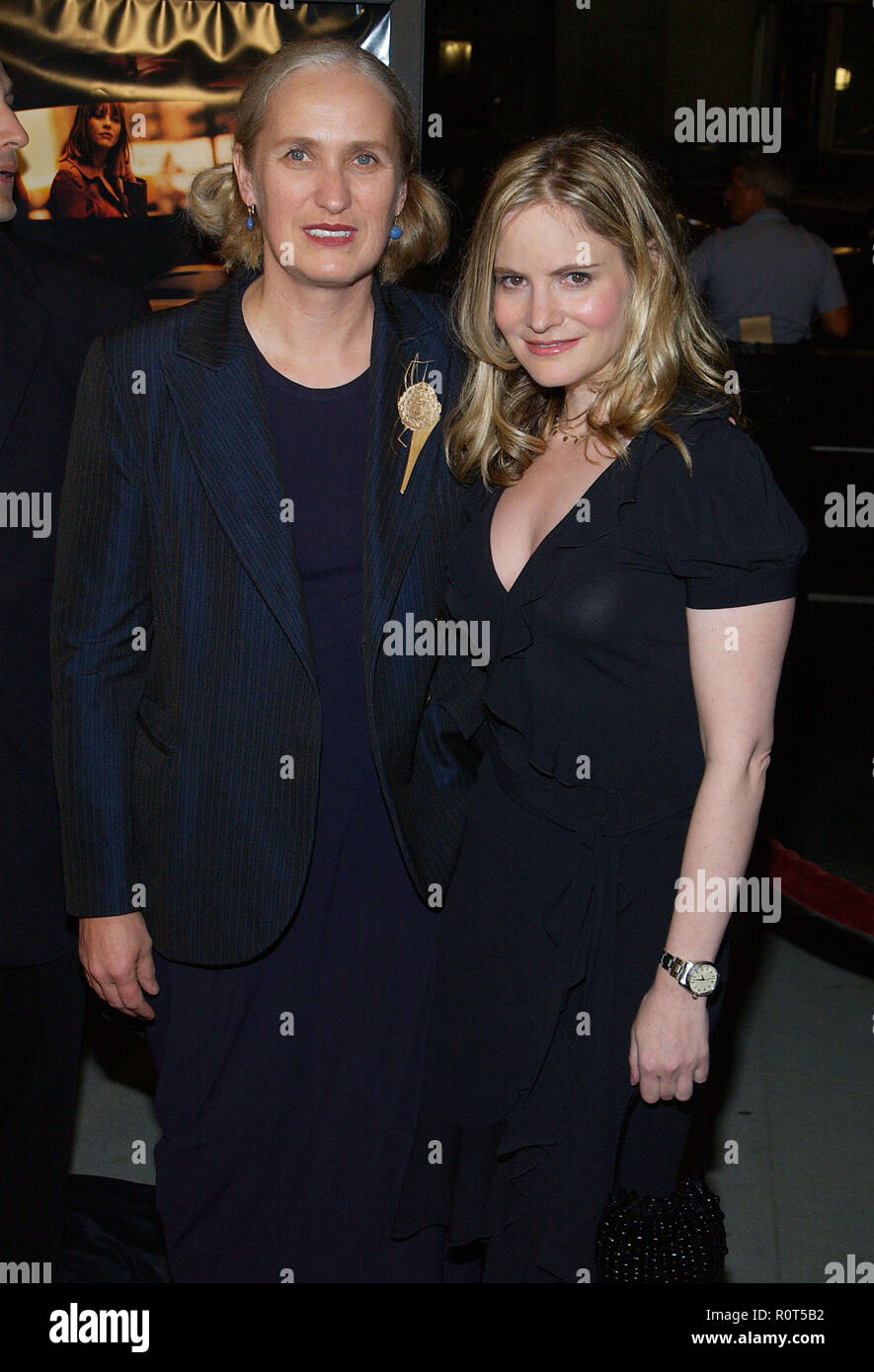 The director Jane Campion posing with Jennifer Jason Leigh at the " IN ...