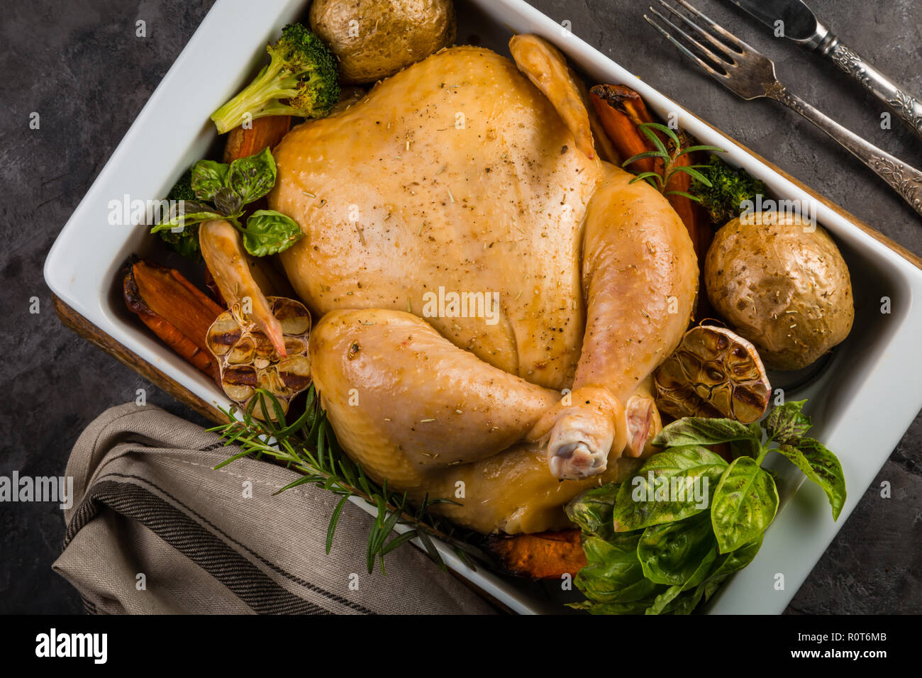 Roasted whole chicken Stock Photo - Alamy