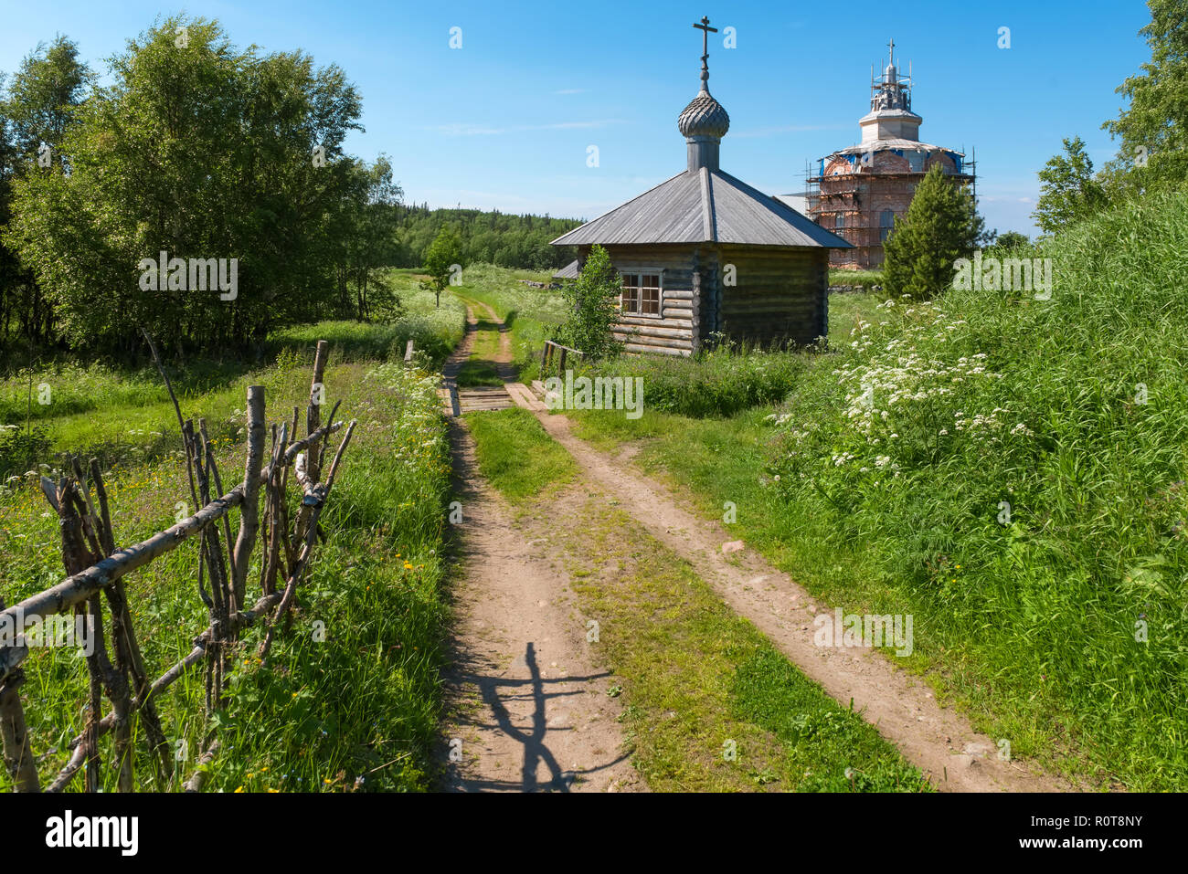 Chapel of the Icon of the Mother of God of the Sign at the Trinity ...