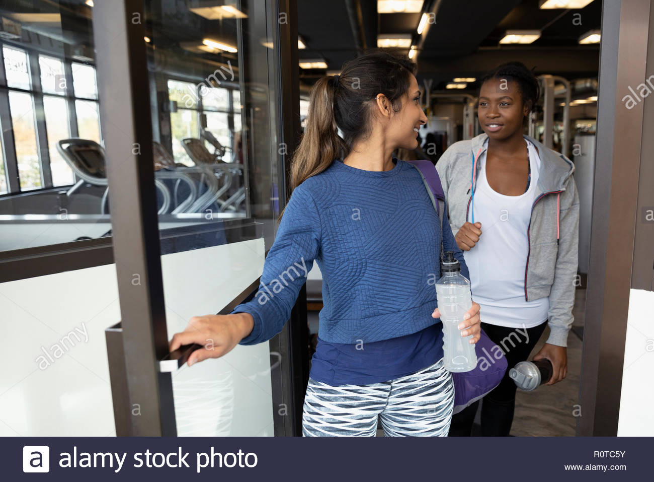 Leaving a gym hi-res stock photography and images - Alamy