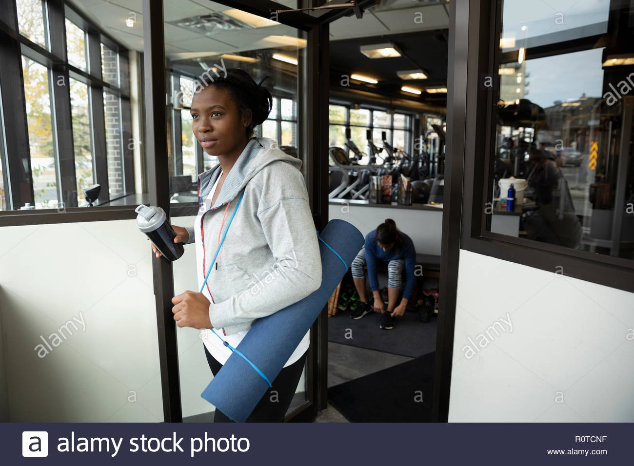 Leaving a gym hi-res stock photography and images - Alamy