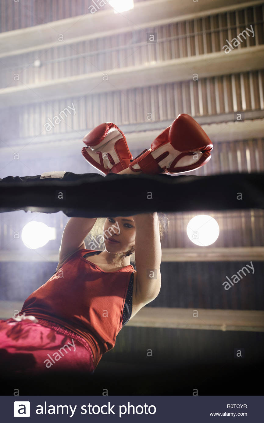 Boxer boxing ring hi-res stock photography and images - Alamy