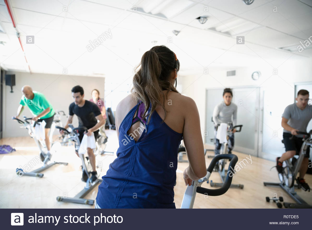 Female watching bike race hi-res stock photography and images - Alamy