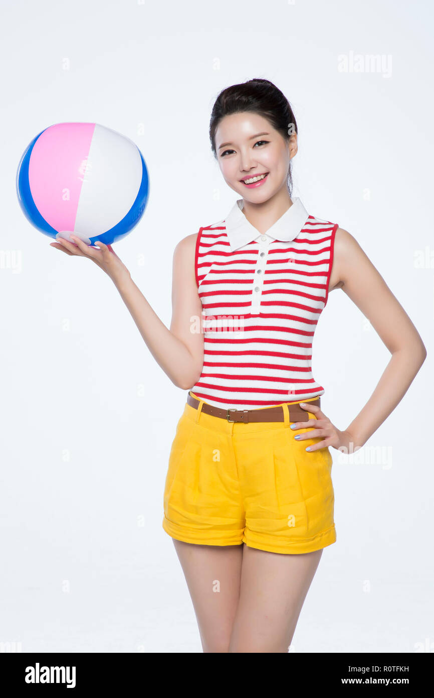 beautiful young woman announcing, shouting, speaking concept photo ...