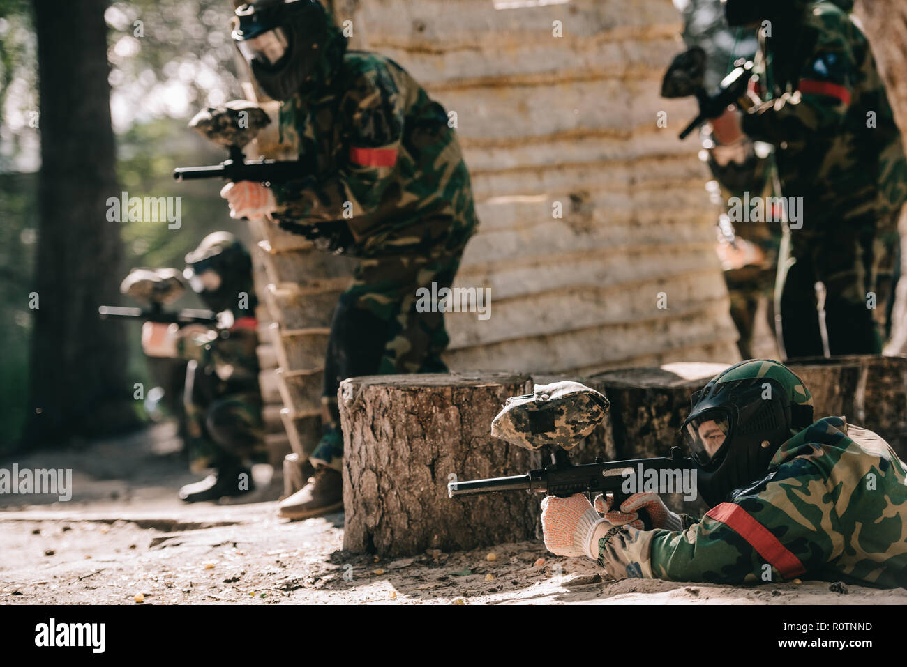 Paintballers hi-res stock photography and images - Alamy
