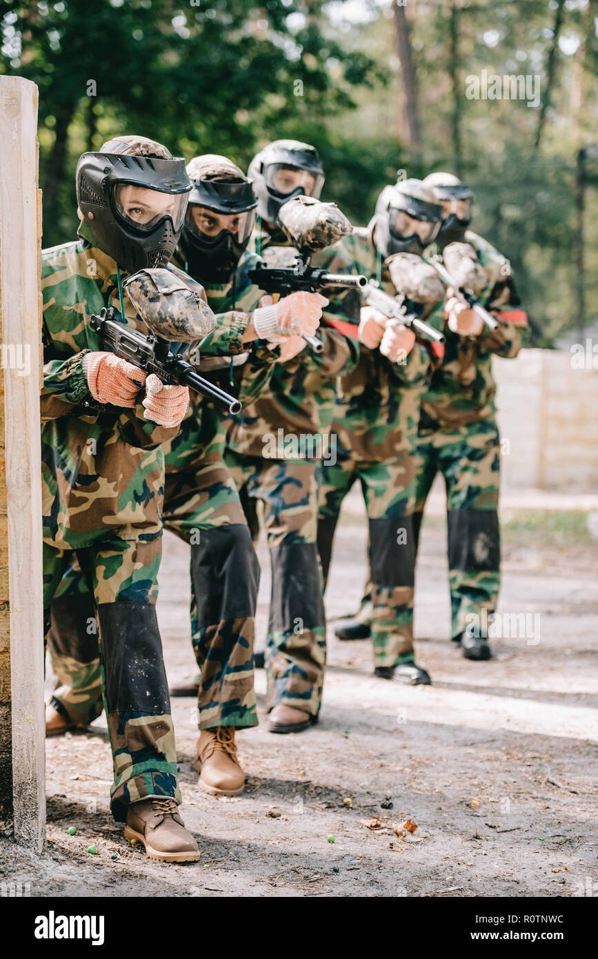 Paintballers hi-res stock photography and images - Alamy