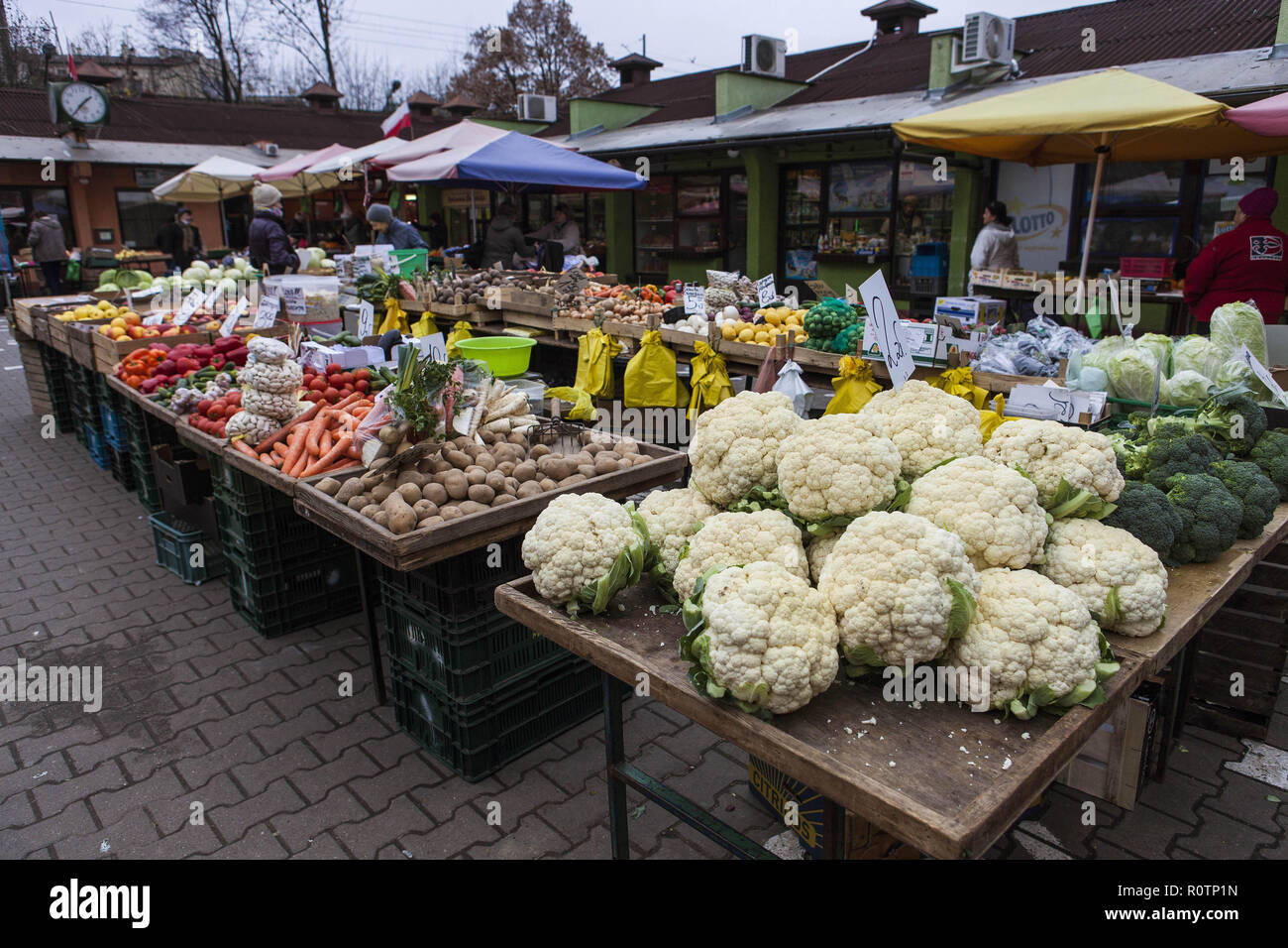 Vegetable market, Krakow, Poland Photo © Federico Meneghetti/Sintesi ...